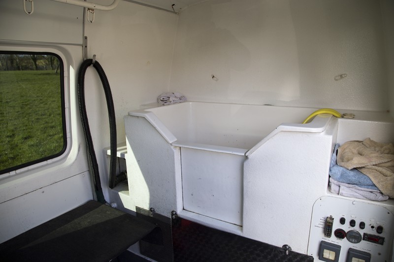 Mobile Dog Grooming Van Interior 3 – Mr. Dog
